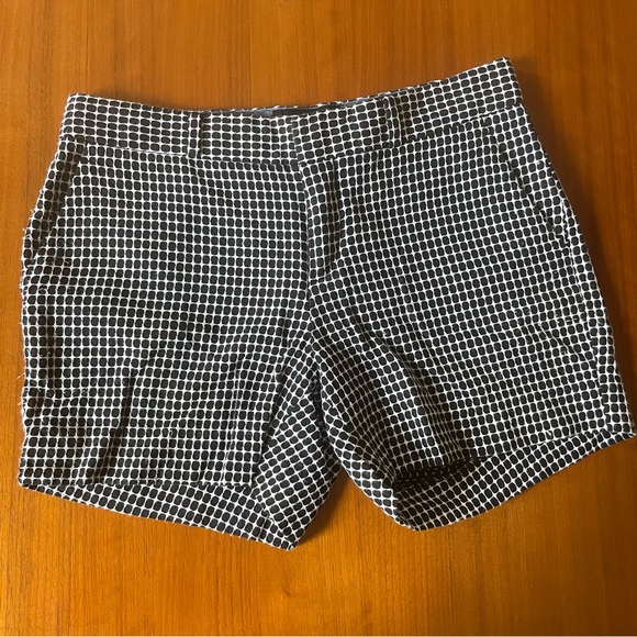 Banana Republic Factory | Shorts | Br Factory Blackwhite Shorts | Poshmark